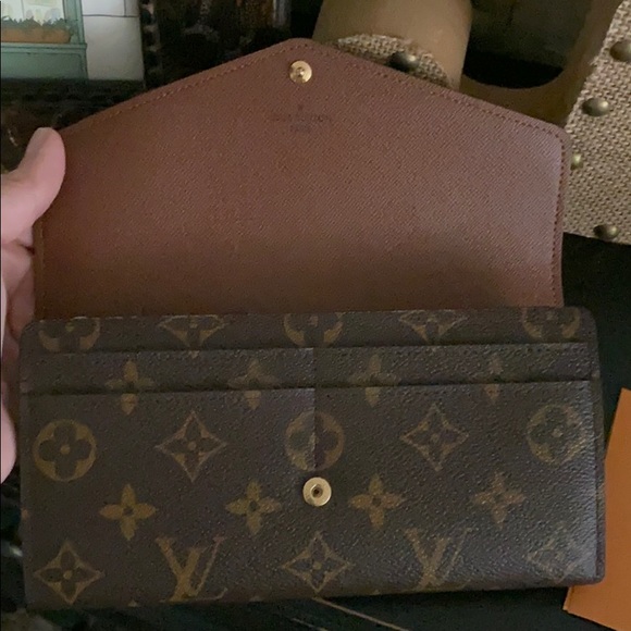 Louis Vuitton | Bags | Louis Vuitton Sarah Wallet | Poshmark